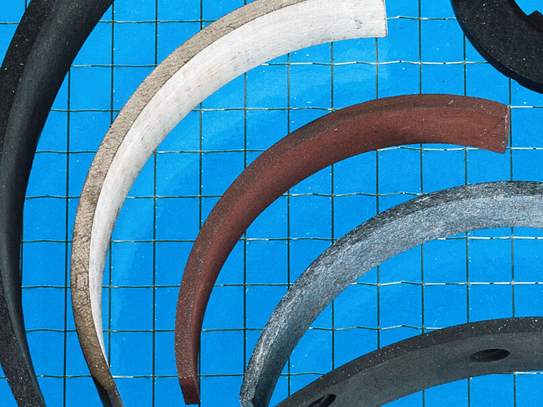 Mixing Friction Materials | Mixing Technology for Friction Lining Compounds