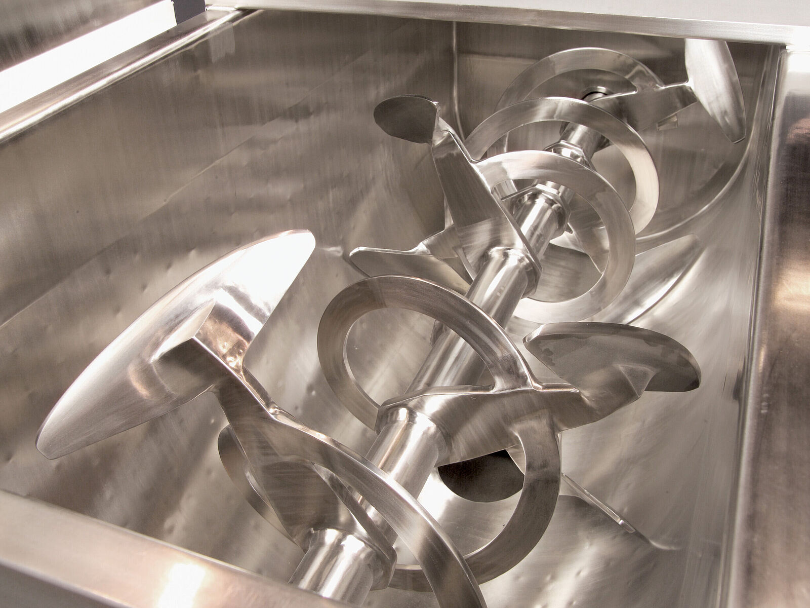 Paddle-Ribbon Blender | Combination Paddle & Ribbon Agitator | APS Mixers